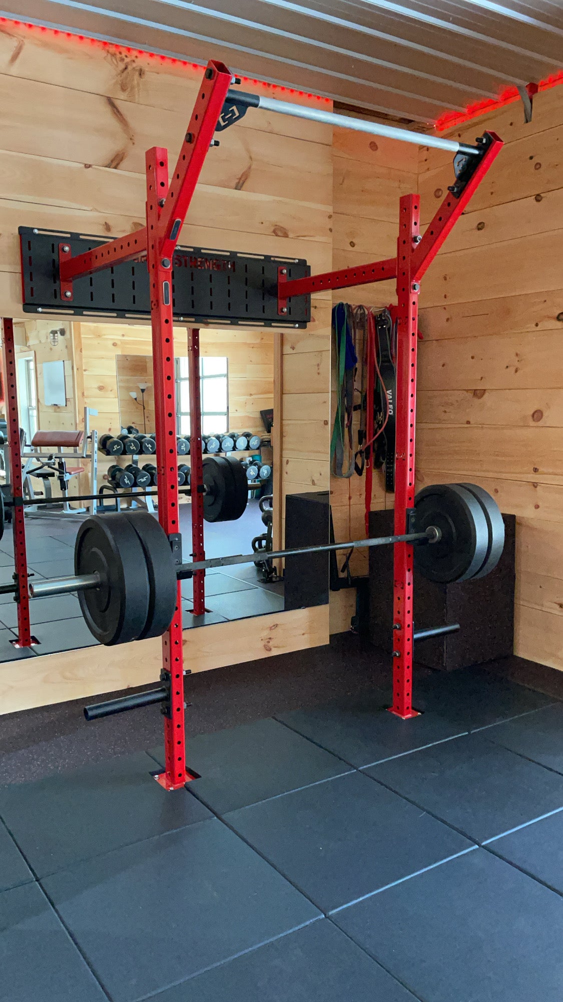 Slim Gym 18" | Pure Strength