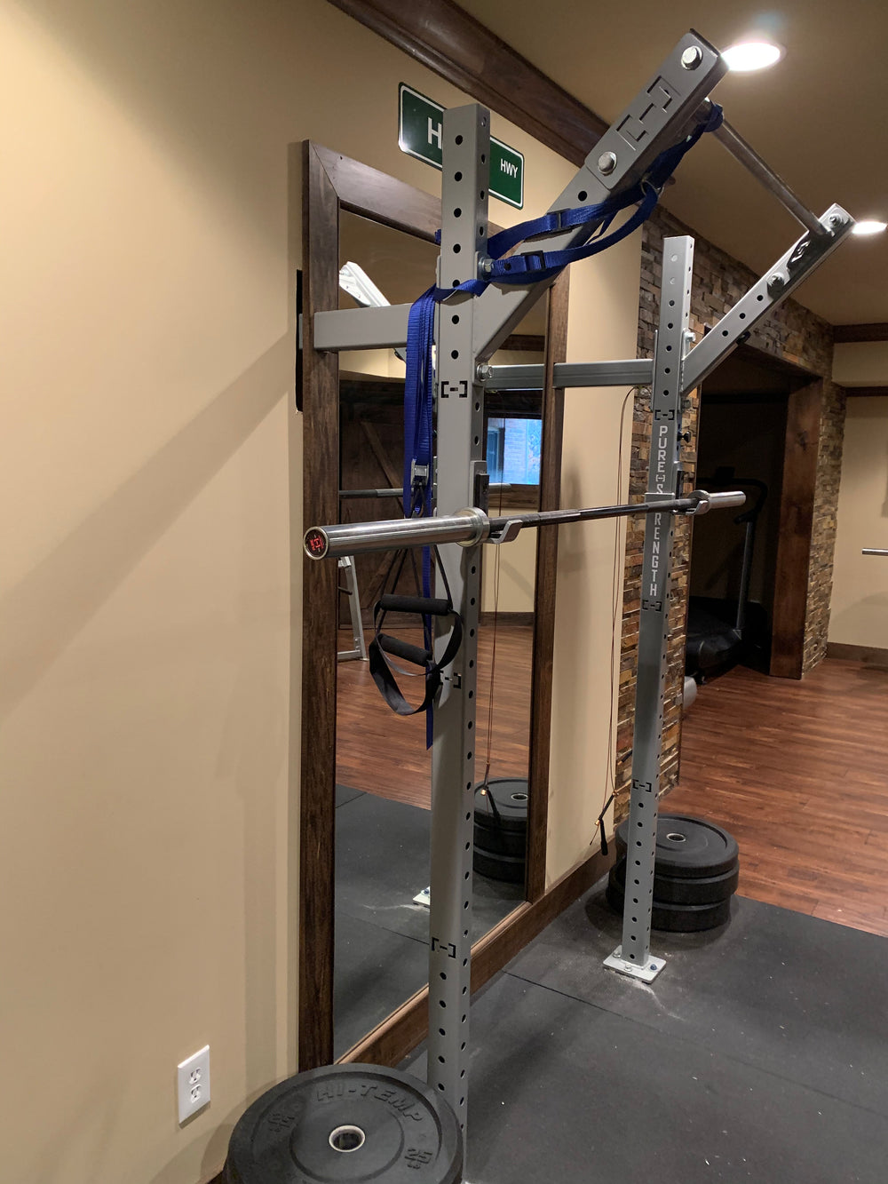 Slim Gym 12" | Pure Strength