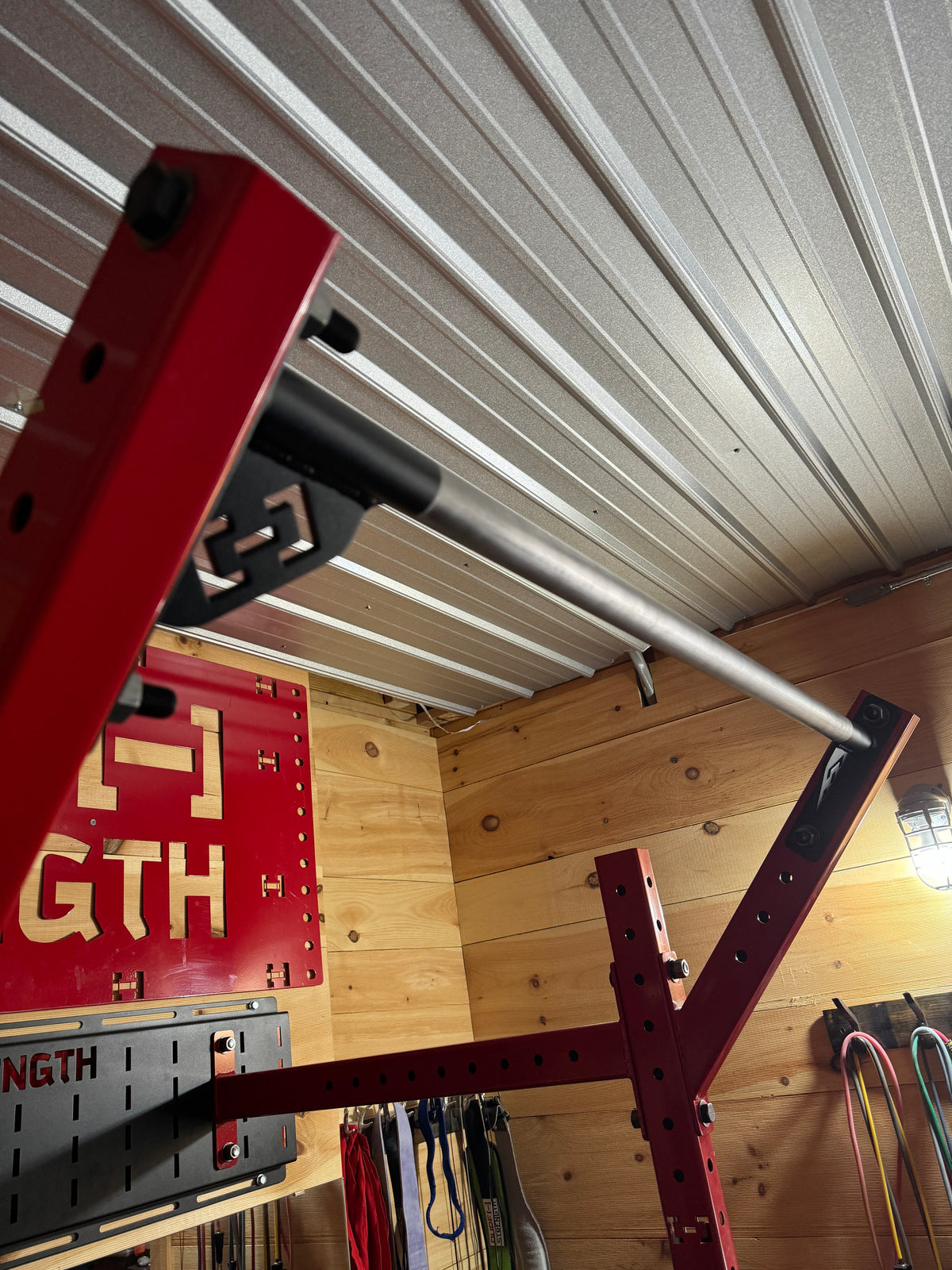Raw Grip Pullup Bar 43" for Slim Gym | Pure Strength